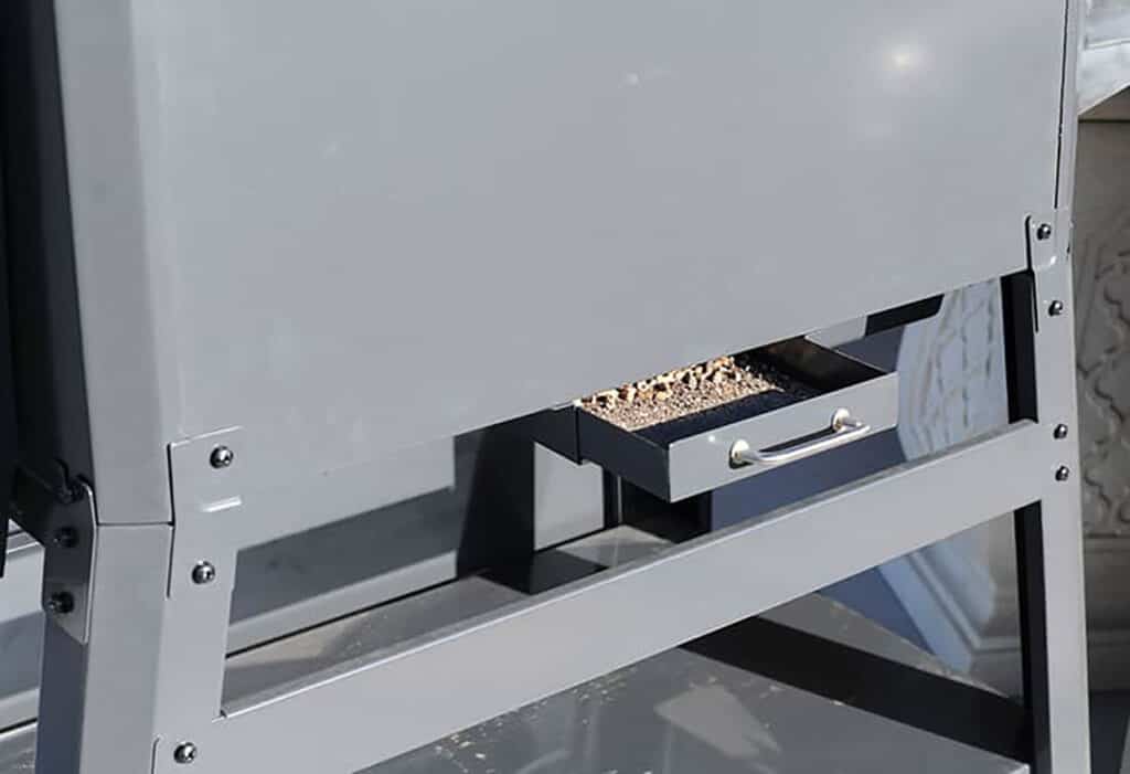 Unveiling the magic: The inner workings of a pellet smoker