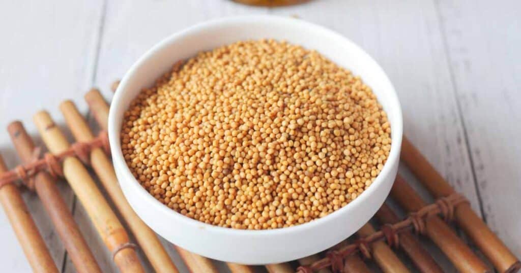 How to store and cook with mustard seeds