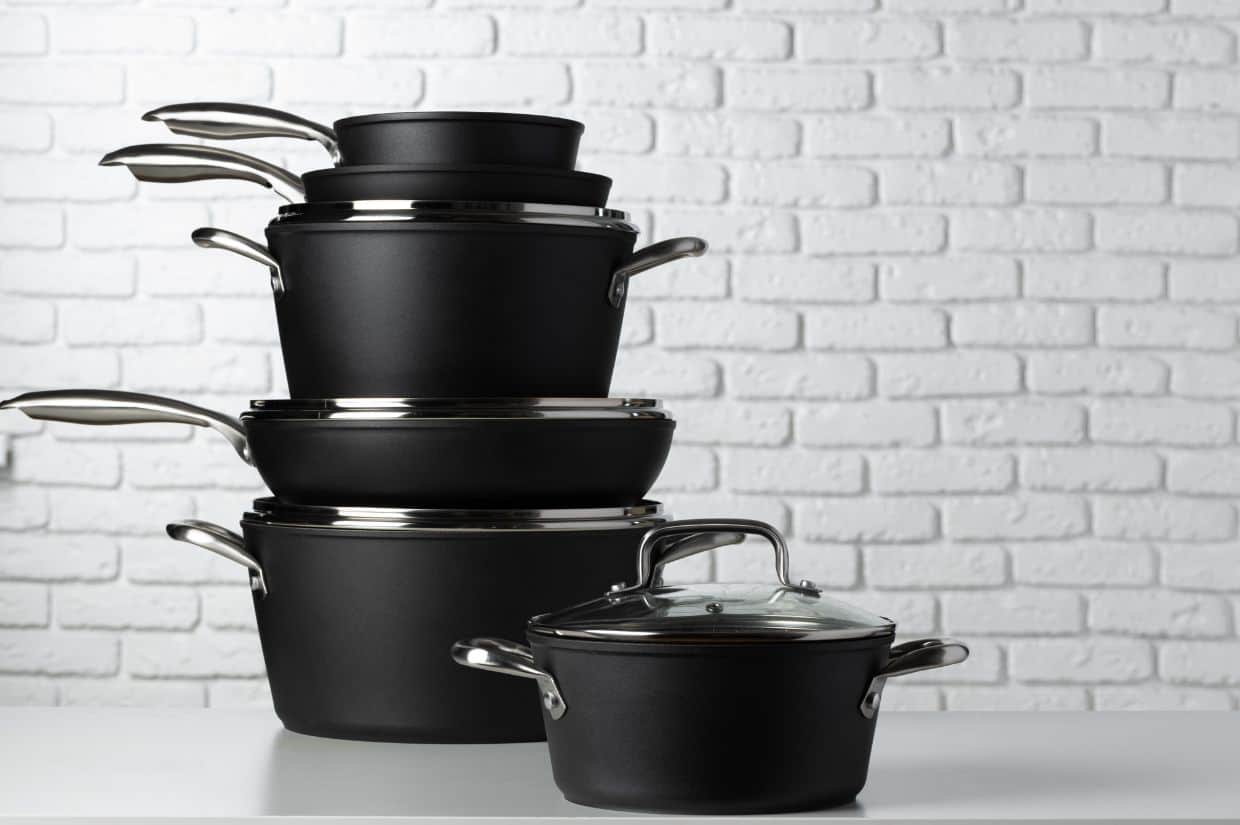 Is your kitchen safe? Find the non-toxic cookware you need