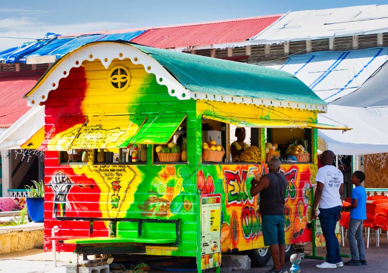10 must-try things to do in St. Martin for foodies