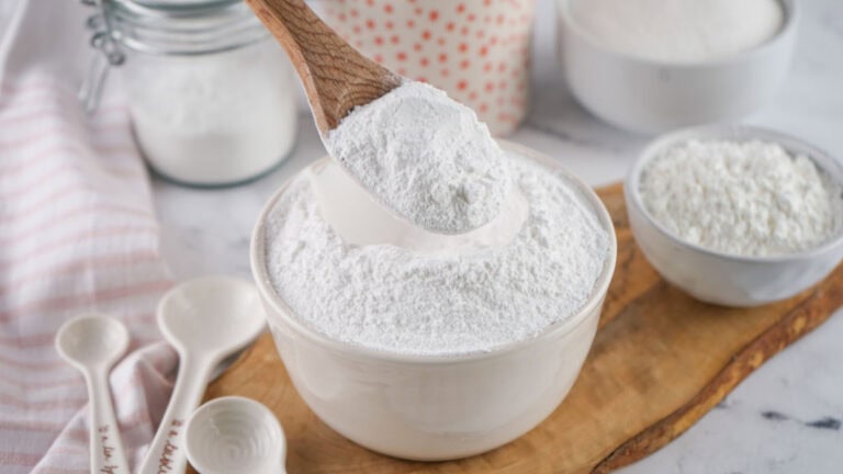 The sweet secret: How to make homemade powdered sugar