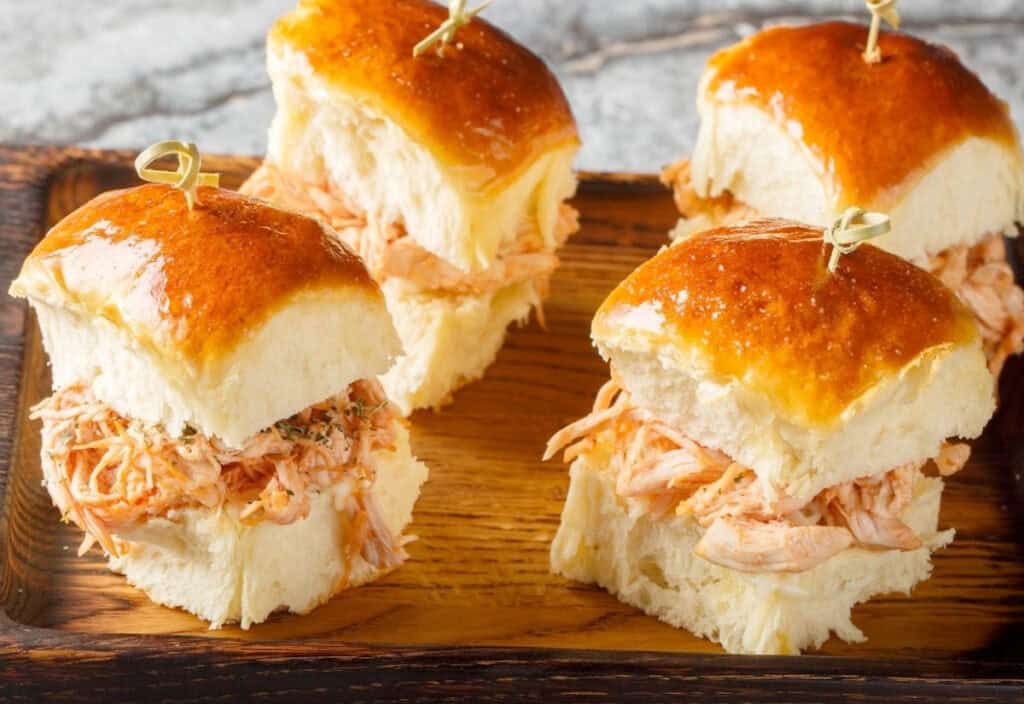 Mini buns, major flavor: Your guide to perfect sliders
