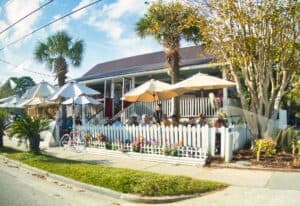 Where to eat in Charleston right now, according to chefs, locals and ...