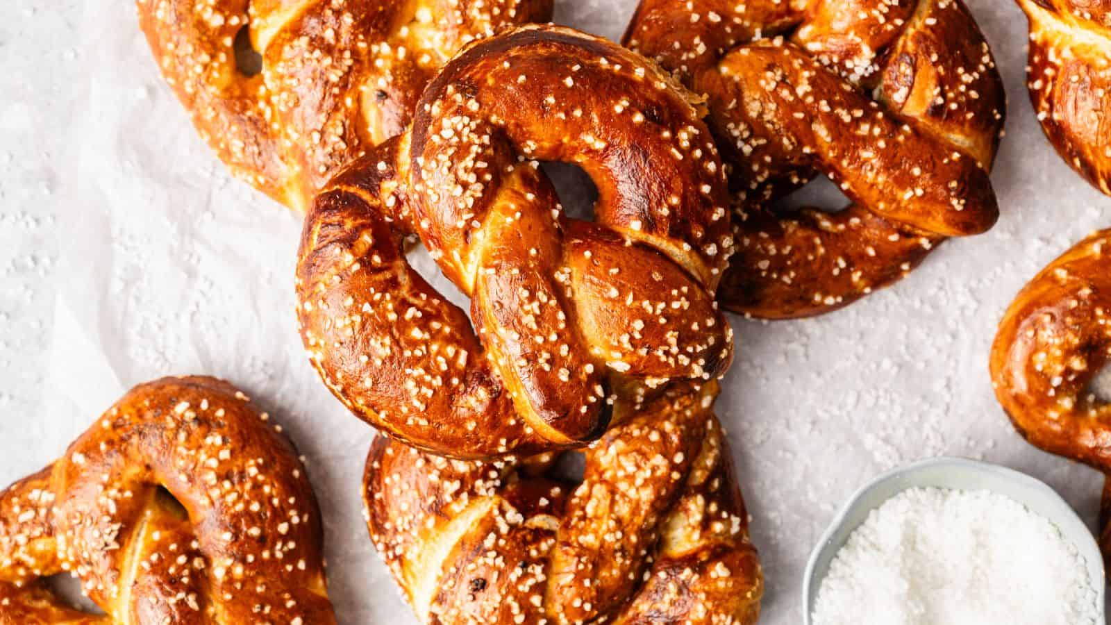 33 New Year’s Eve food ideas that keep the table alive all evening