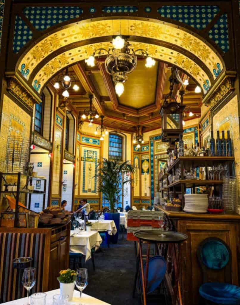 48 hours in Nantes, France, where medieval streets meet steampunk ...