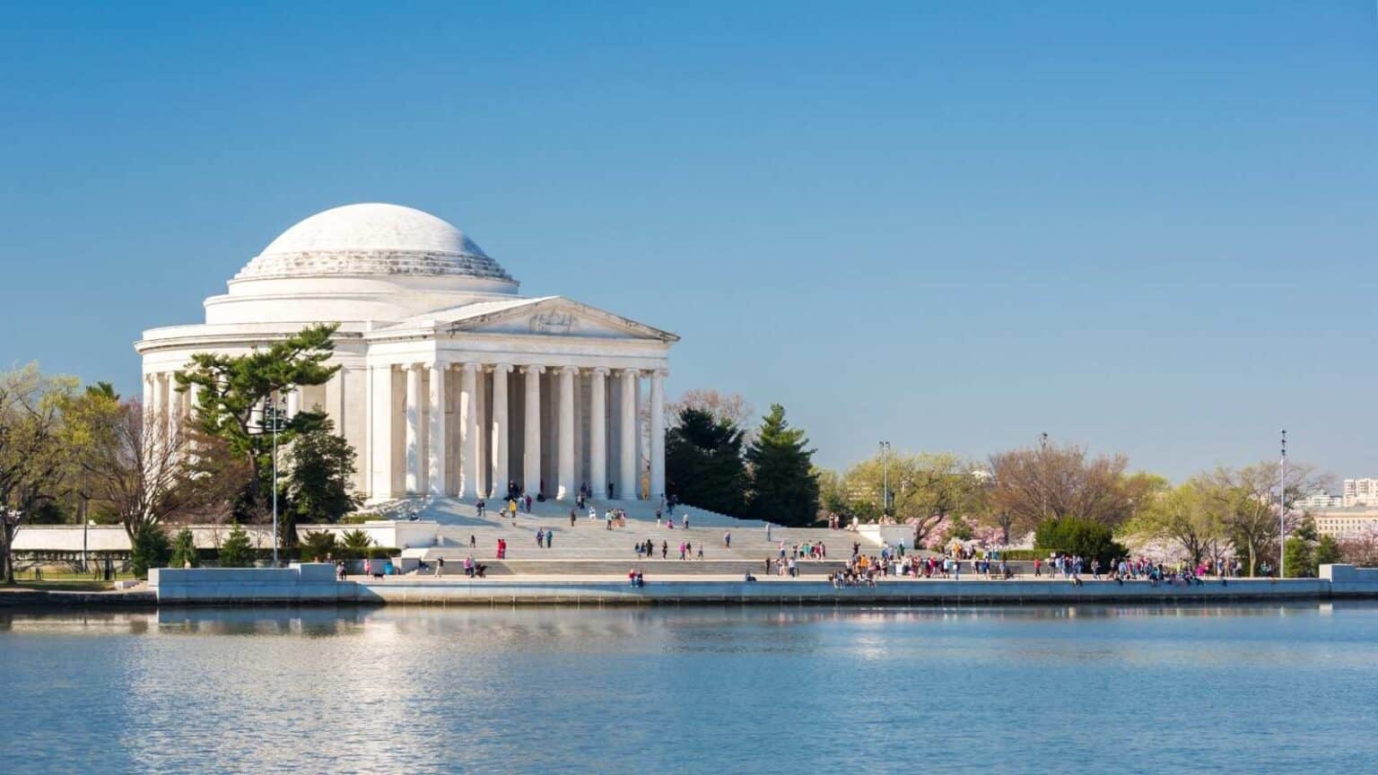 American landmarks worth the detour and the ones that disappoint