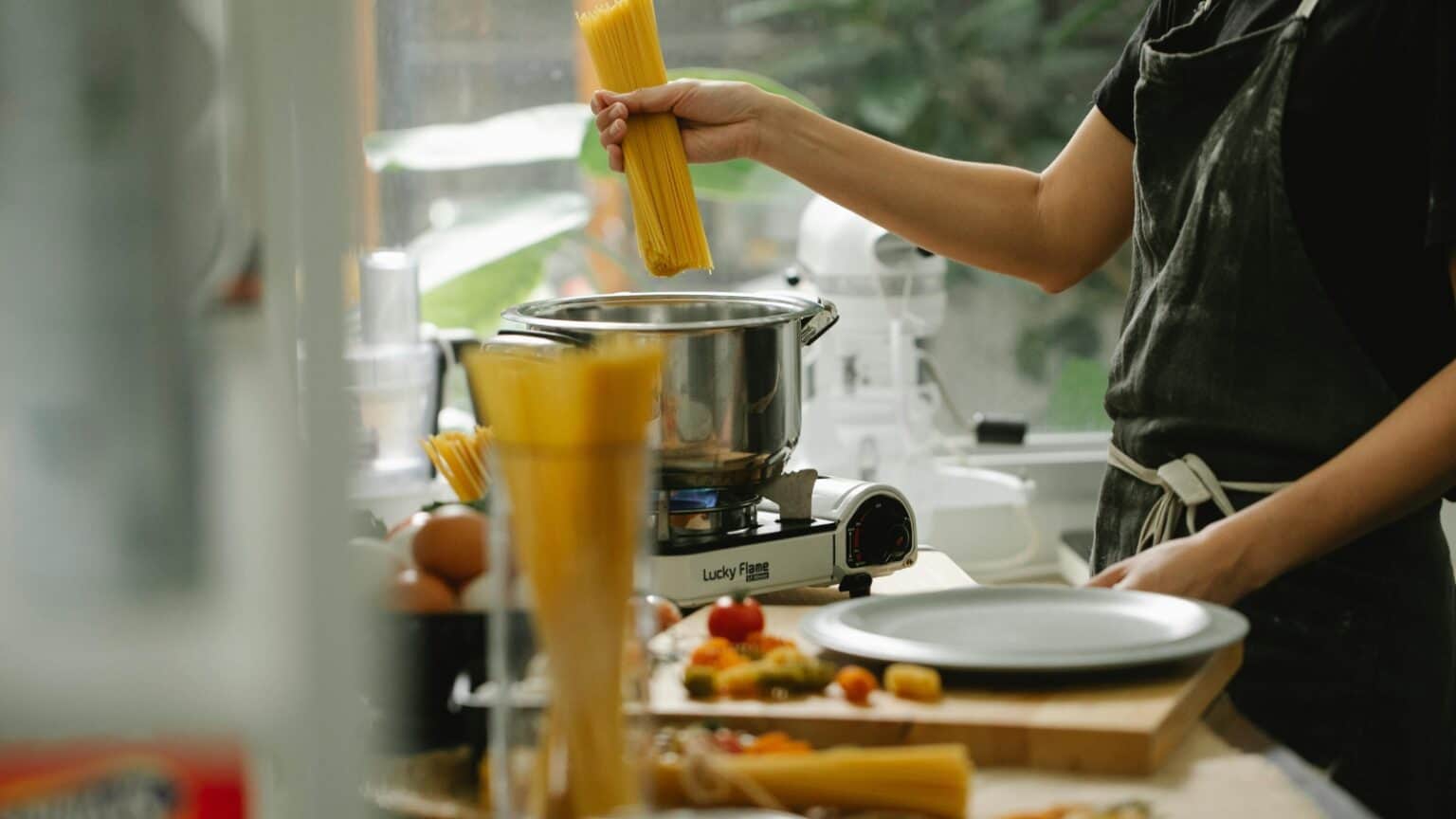 A pantry challenge can save you $400 this month | National ...