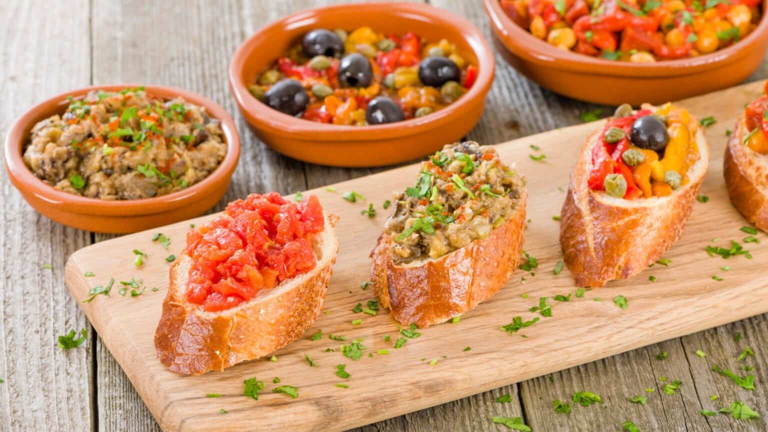 8 in 10 Americans now dine out to connect, and new data shows the ...